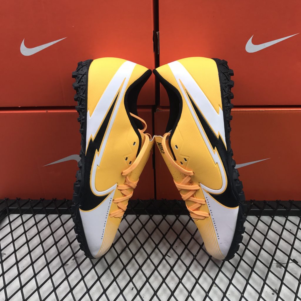 Giày đá banh Nike Mercurial Vapor 13 Academy Vàng trắng TF - SuperGiay.com